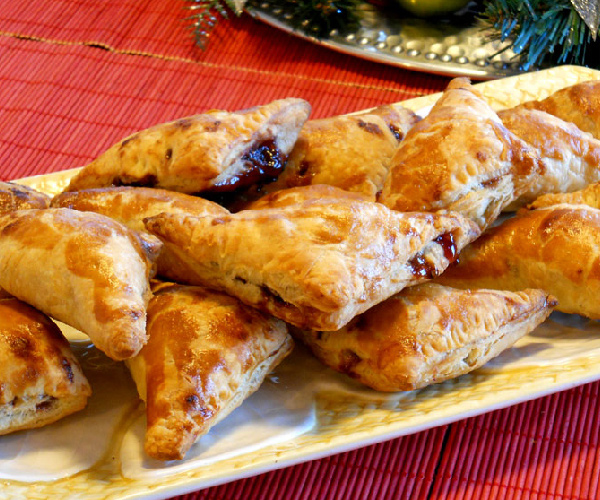 Raspberry Puff Pastries Recipes | Blue Rhino