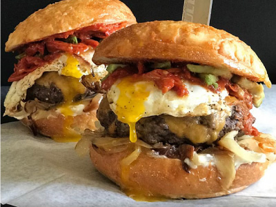 The Ultimate Breakfast Burger Recipe | Blue Rhino